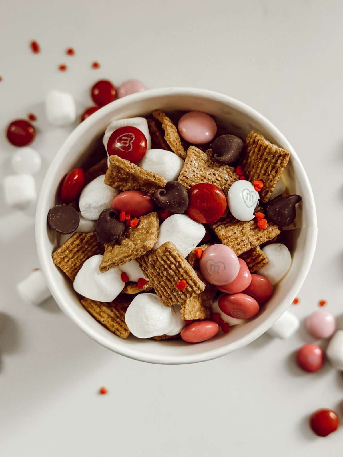 Valentine S'mores Mix: Sweet No-Bake Snack Recipe