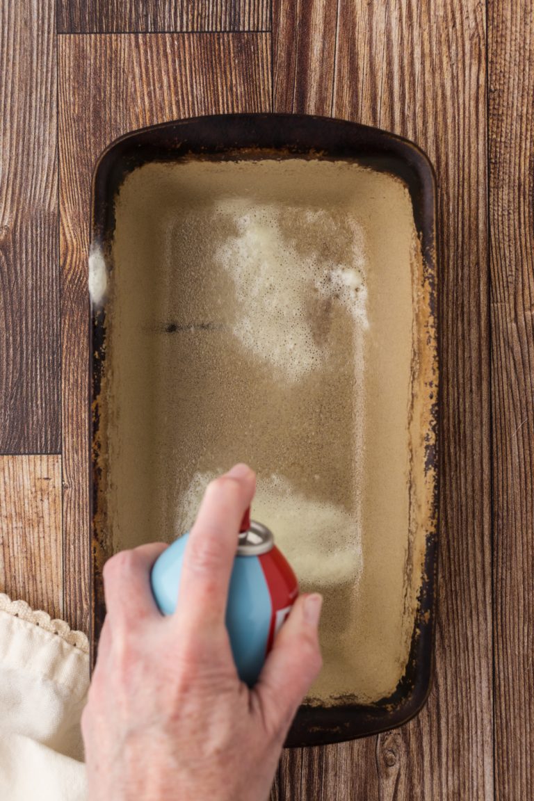 Apple Cider Doughnut Bread Recipe With Cinnamon Sugar Topping
